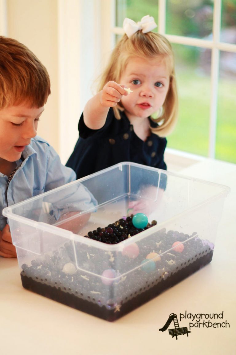 Glow in the Dark Solar System Sensory Play
